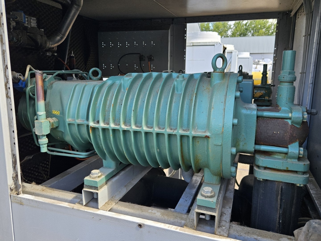 Used Bitzer HSK7451-70-40P (x2) condensing unit Freon | HOS BV